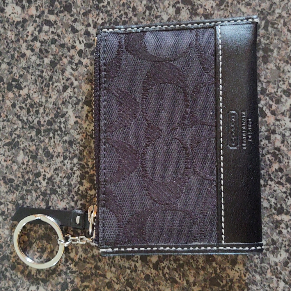 Coach Id Case - Gem